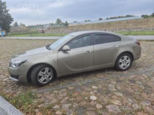 Zaļš Opel Insignia 2013 Daugavpils, ar dzinēja tilpumu 2.00 L un nobraukumu 158 tūkst. km par 7500 €, foto 10 vietnē AUTOMOTO.COM.LV