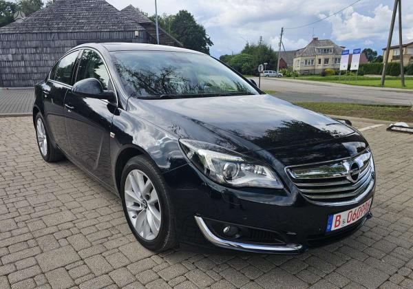Zaļš Opel Insignia 2014 Kelmė, ar dzinēja tilpumu 1.96 L un nobraukumu 198 tūkst. km par 4900 €, foto 3 vietnē AUTOMOTO.COM.LV