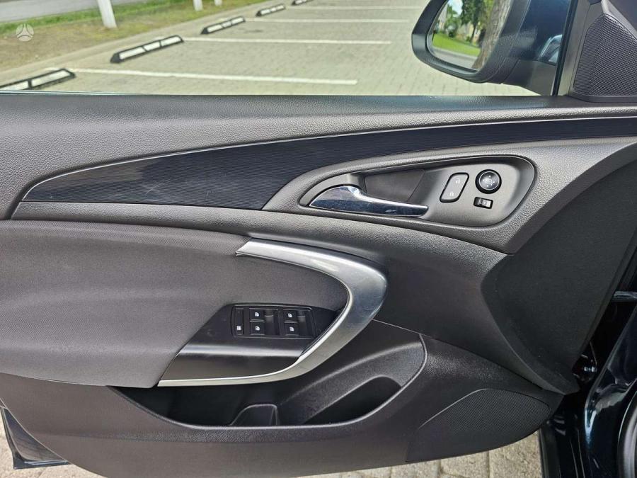 Zaļš Opel Insignia 2014 Kelmė, ar dzinēja tilpumu 1.96 L un nobraukumu 198 tūkst. km par 4900 €, foto 21 vietnē AUTOMOTO.COM.LV