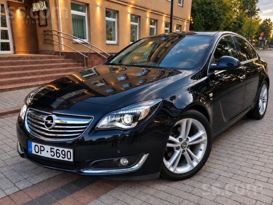 Zaļš Opel Insignia 2014 Daugavpils, ar dzinēja tilpumu 2.00 L un nobraukumu 305 tūkst. km par 4950 €, foto 3 vietnē AUTOMOTO.COM.LV
