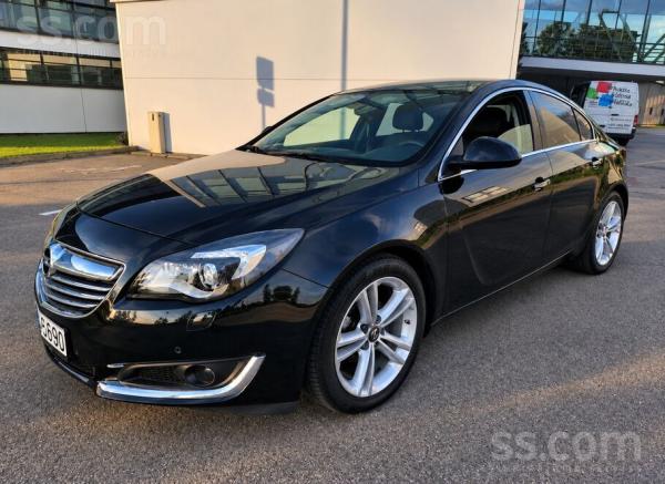 Zaļš Opel Insignia 2014 Daugavpils, ar dzinēja tilpumu 2.00 L un nobraukumu 305 tūkst. km par 5100 €, foto 5 vietnē AUTOMOTO.COM.LV