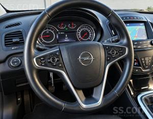 Zaļš Opel Insignia 2014 Daugavpils, ar dzinēja tilpumu 2.00 L un nobraukumu 305 tūkst. km par 4950 €, foto 7 vietnē AUTOMOTO.COM.LV