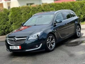 Green Opel Insignia 2008 in Jurmala, with an engine capacity of 2.00 L and mileage of 288 thousand km for 5590 €, photo  on AUTOMOTO.COM.LV