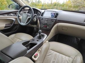 Zaļš Opel Insignia 2009 Rīga, ar dzinēja tilpumu 2.00 L un nobraukumu 0 tūkst. km par 1550 €, foto 39 vietnē AUTOMOTO.COM.LV