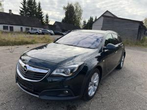 Green Opel Insignia 2013 in Utena, with an engine capacity of 2.00 L and mileage of 280 thousand km for 4950 €, photo  on AUTOMOTO.COM.LV