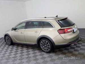 Zaļš Opel Insignia 2014 Tallina, ar dzinēja tilpumu 2.00 L un nobraukumu 287 tūkst. km par 4599 €, foto 4 vietnē AUTOMOTO.COM.LV