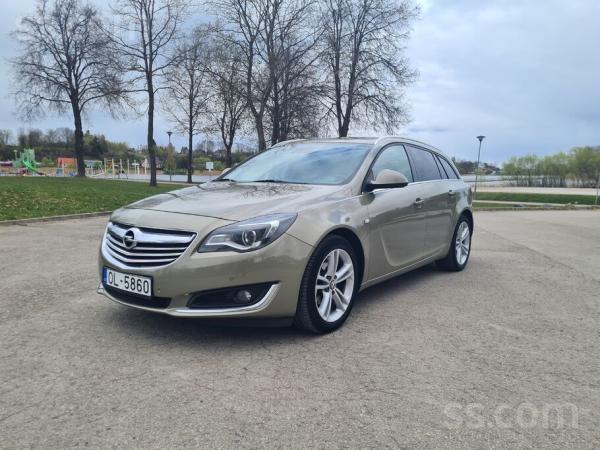 Green Opel Insignia 2014 in Ludza, with an engine capacity of 2.00 L and mileage of 0 thousand km for 6200 €, photo 1 on AUTOMOTO.COM.LV