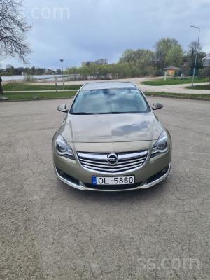 Zaļš Opel Insignia 2014 Ludza, ar dzinēja tilpumu 2.00 L un nobraukumu 0 tūkst. km par 6200 €, foto 9 vietnē AUTOMOTO.COM.LV