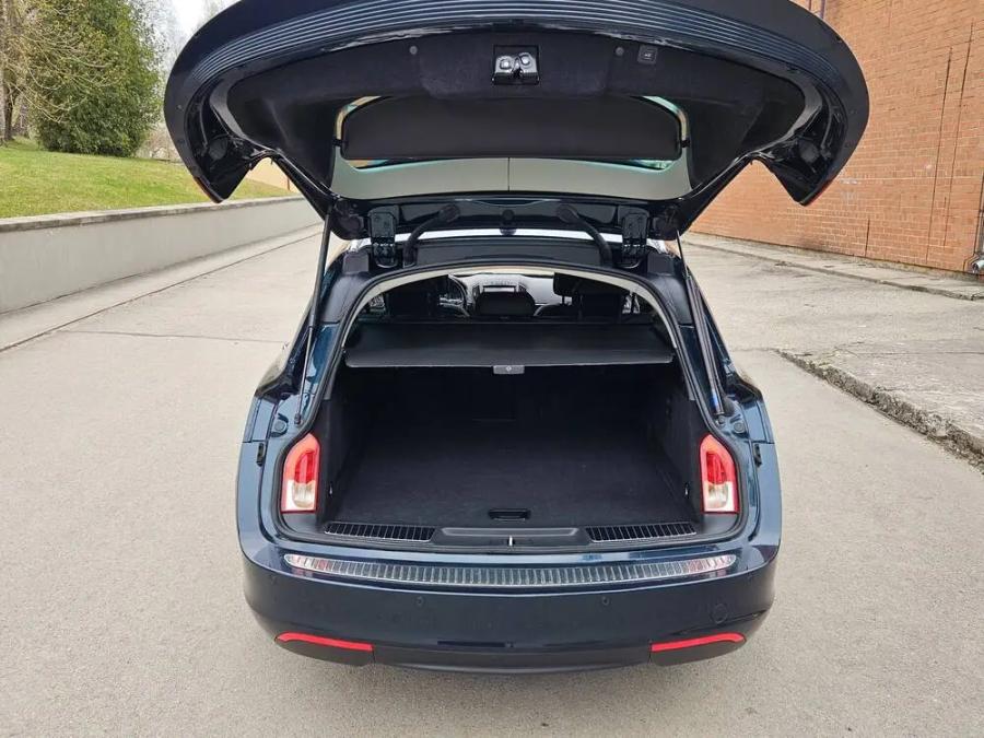 Green Opel Insignia 2014 in Jekabpils, with an engine capacity of 2.00 L and mileage of 222 thousand km for 6990 €, photo 20 on AUTOMOTO.COM.LV