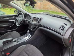 Green Opel Insignia 2014 in Kedainiai, with an engine capacity of 1.96 L and mileage of 271 thousand km for 5600 €, photo 43 on AUTOMOTO.COM.LV