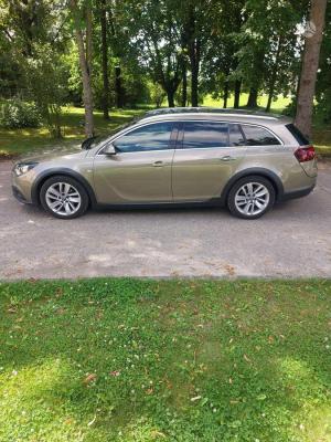 Zaļš Opel Insignia 2014 Radviliškis, ar dzinēja tilpumu 1.96 L un nobraukumu 296 tūkst. km par 6250 €, foto 6 vietnē AUTOMOTO.COM.LV