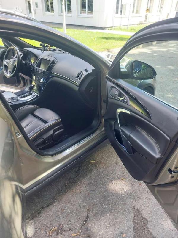 Zaļš Opel Insignia 2014 Radviliškis, ar dzinēja tilpumu 1.96 L un nobraukumu 296 tūkst. km par 6250 €, foto 10 vietnē AUTOMOTO.COM.LV