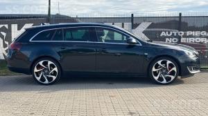 Green Opel Insignia 2014 in Liepaja, with an engine capacity of 2.00 L and mileage of 459 thousand km for 5000 €, photo 4 on AUTOMOTO.COM.LV