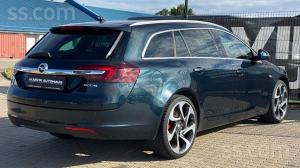 Green Opel Insignia 2014 in Liepaja, with an engine capacity of 2.00 L and mileage of 459 thousand km for 5000 €, photo 5 on AUTOMOTO.COM.LV