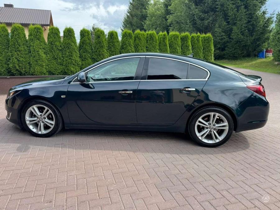 Zaļš Opel Insignia 2014 Utena, ar dzinēja tilpumu 1.96 L un nobraukumu 304 tūkst. km par 4450 €, foto 4 vietnē AUTOMOTO.COM.LV