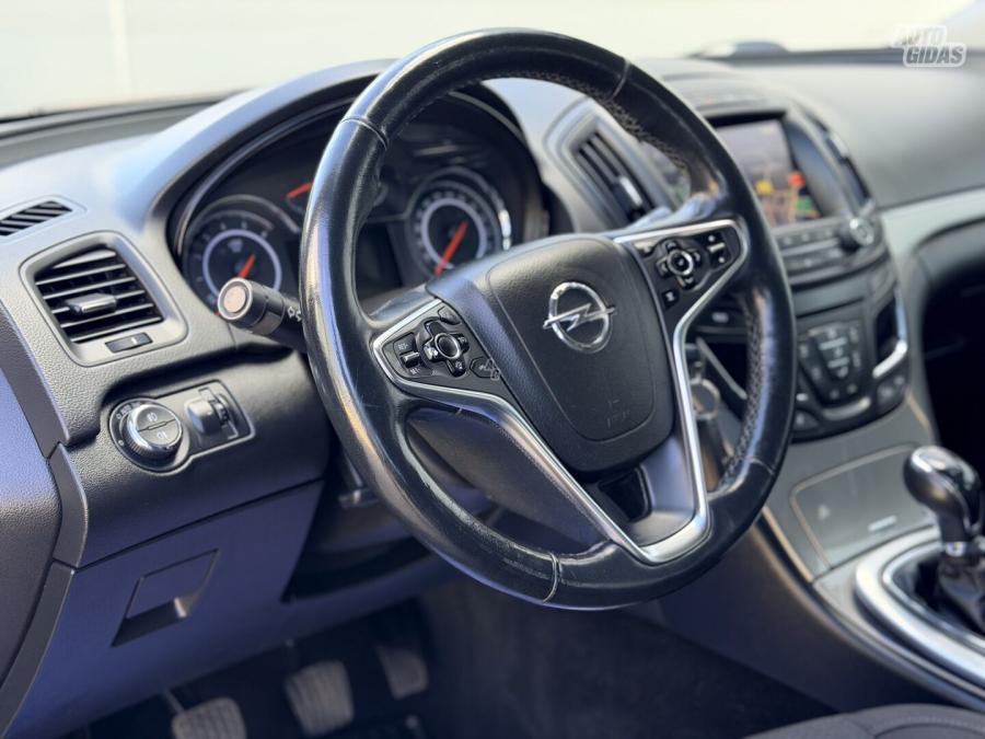 Zaļš Opel Insignia 2014 Utena, ar dzinēja tilpumu 2.00 L un nobraukumu 345 tūkst. km par 4400 €, foto 22 vietnē AUTOMOTO.COM.LV