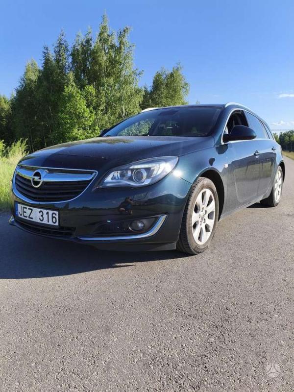 Zaļš Opel Insignia 2015 Šauļi, ar dzinēja tilpumu 1.96 L un nobraukumu 240 tūkst. km par 4500 €, foto 1 vietnē AUTOMOTO.COM.LV