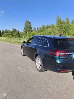Zaļš Opel Insignia 2015 Šauļi, ar dzinēja tilpumu 1.96 L un nobraukumu 240 tūkst. km par 4500 €, foto 7 vietnē AUTOMOTO.COM.LV