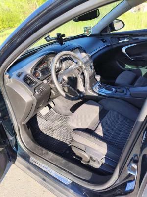Zaļš Opel Insignia 2015 Šauļi, ar dzinēja tilpumu 1.96 L un nobraukumu 240 tūkst. km par 4500 €, foto 9 vietnē AUTOMOTO.COM.LV