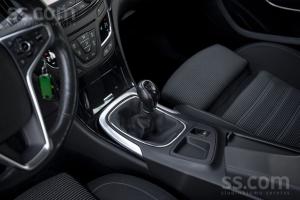 Zaļš Opel Insignia 2015 Talsi, ar dzinēja tilpumu 1.60 L un nobraukumu 218 tūkst. km par 6790 €, foto 25 vietnē AUTOMOTO.COM.LV