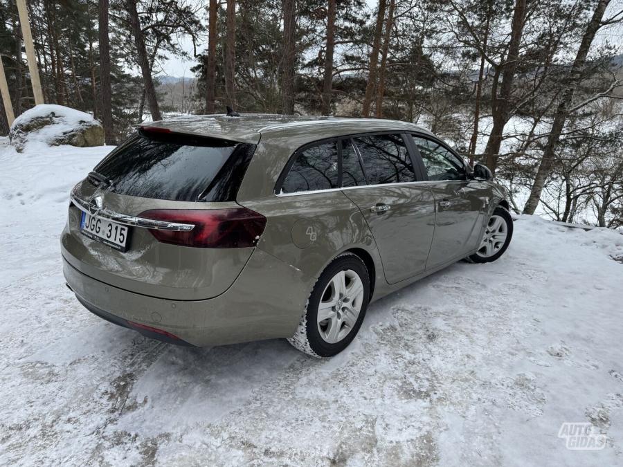 Zaļš Opel Insignia 2016 Viļņa, ar dzinēja tilpumu 2.00 L un nobraukumu 158 tūkst. km par 6700 €, foto 3 vietnē AUTOMOTO.COM.LV