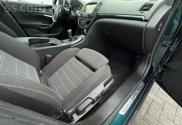 Zaļš Opel Insignia 2016 Kuldīga, ar dzinēja tilpumu 2.00 L un nobraukumu 246 tūkst. km par 3600 €, foto 4 vietnē AUTOMOTO.COM.LV