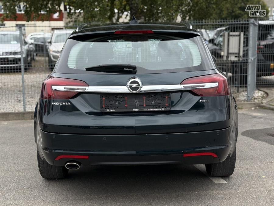 Green Opel Insignia 2016 in Kretinga, with an engine capacity of 2.00 L and mileage of 211 thousand km for 6400 €, photo 7 on AUTOMOTO.COM.LV