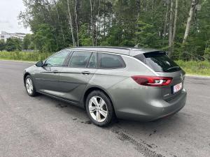Green Opel Insignia 2017 in Kaunas, with an engine capacity of 1.96 L and mileage of 204 thousand km for 7700 €, photo 6 on AUTOMOTO.COM.LV