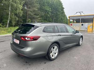 Green Opel Insignia 2017 in Kaunas, with an engine capacity of 1.96 L and mileage of 204 thousand km for 7700 €, photo 7 on AUTOMOTO.COM.LV
