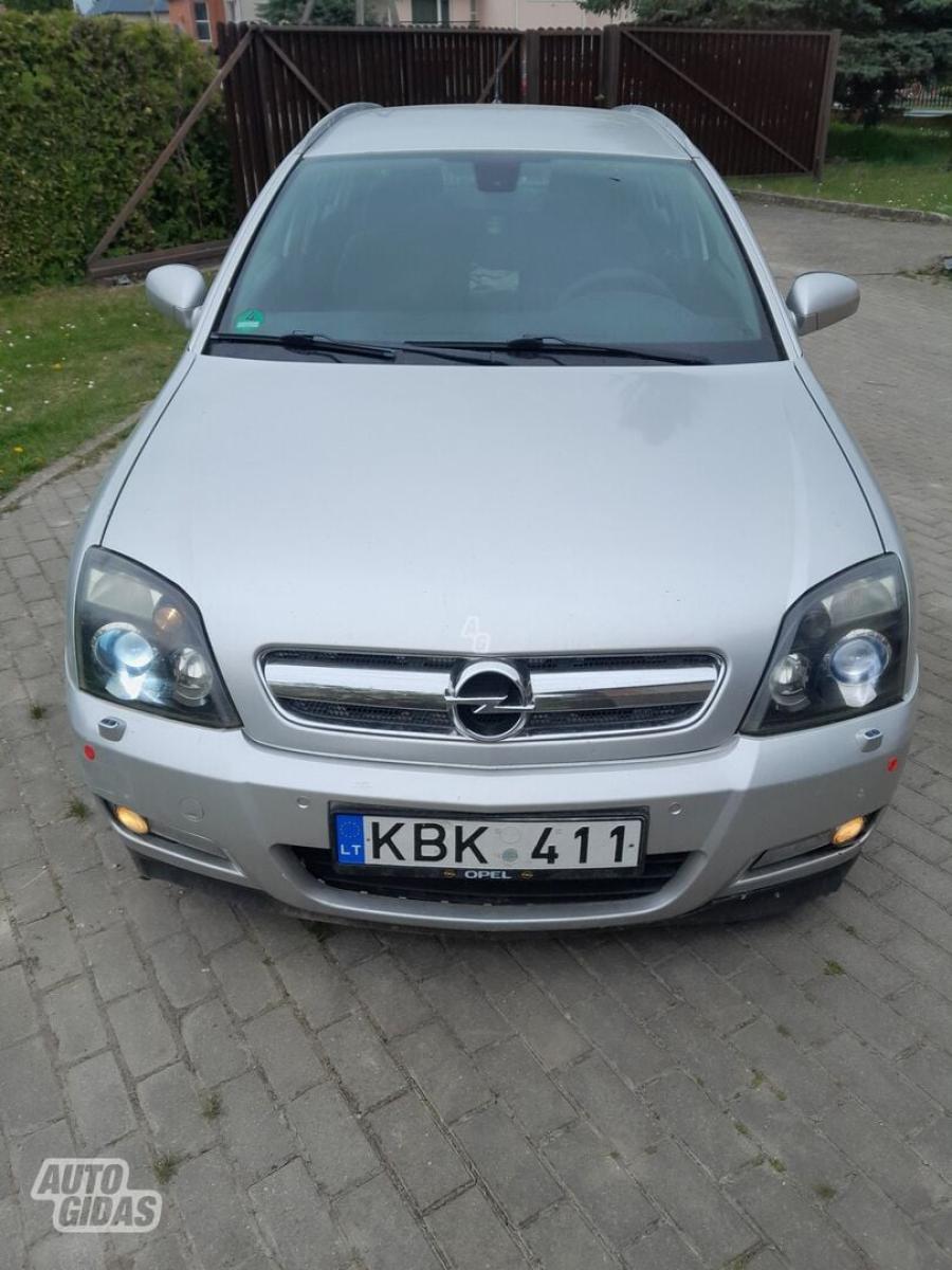 Pelēks Opel Insignia 2005 Biržai, ar dzinēja tilpumu 1.90 L un nobraukumu 349 tūkst. km par 1000 €, foto 1 vietnē AUTOMOTO.COM.LV