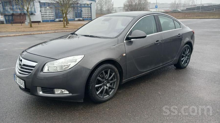 Grey Opel Insignia 2008 in Jelgava, with an engine capacity of 2.00 L and mileage of 0 thousand km for 2650 €, photo 5 on AUTOMOTO.COM.LV
