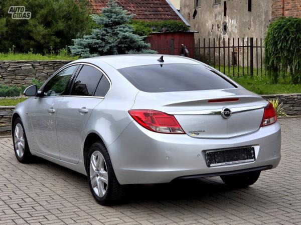 Pelēks Opel Insignia 2008 Viļņa, ar dzinēja tilpumu 2.00 L un nobraukumu 297 tūkst. km par 3450 €, foto 5 vietnē AUTOMOTO.COM.LV
