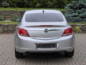 Grey Opel Insignia 2008 in Vilnius, with an engine capacity of 2.00 L and mileage of 297 thousand km for 3450 €, photo 8 on AUTOMOTO.COM.LV
