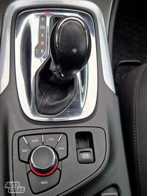 Grey Opel Insignia 2008 in Vilnius, with an engine capacity of 2.00 L and mileage of 297 thousand km for 3450 €, photo 33 on AUTOMOTO.COM.LV