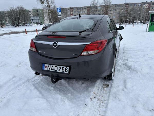 Pelēks Opel Insignia 2009 Jonava, ar dzinēja tilpumu 2.00 L un nobraukumu 290 tūkst. km par 3100 €, foto 3 vietnē AUTOMOTO.COM.LV