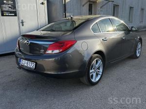 Pelēks Opel Insignia 2009 Daugavpils, ar dzinēja tilpumu 2.00 L un nobraukumu 0 tūkst. km par 4590 €, foto 7 vietnē AUTOMOTO.COM.LV