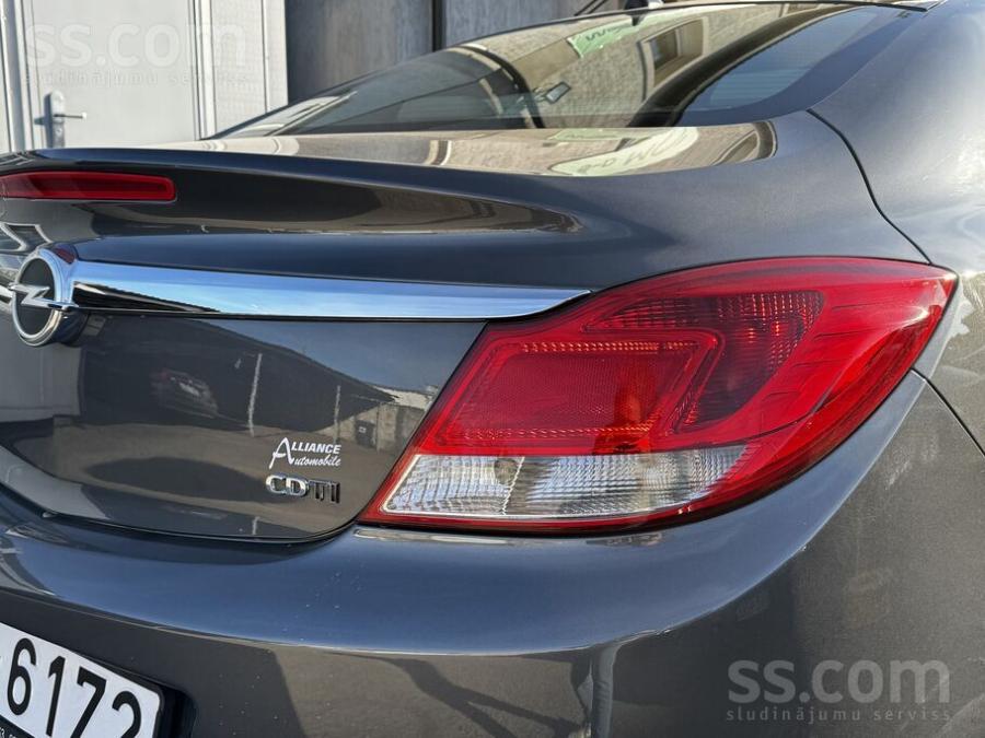 Pelēks Opel Insignia 2009 Daugavpils, ar dzinēja tilpumu 2.00 L un nobraukumu 0 tūkst. km par 4590 €, foto 15 vietnē AUTOMOTO.COM.LV