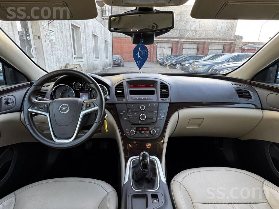 Pelēks Opel Insignia 2009 Daugavpils, ar dzinēja tilpumu 2.00 L un nobraukumu 0 tūkst. km par 4590 €, foto 17 vietnē AUTOMOTO.COM.LV