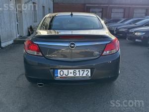 Grey Opel Insignia 2009 in Daugavpils, with an engine capacity of 2.00 L and mileage of 0 thousand km for 4590 €, photo 6 on AUTOMOTO.COM.LV