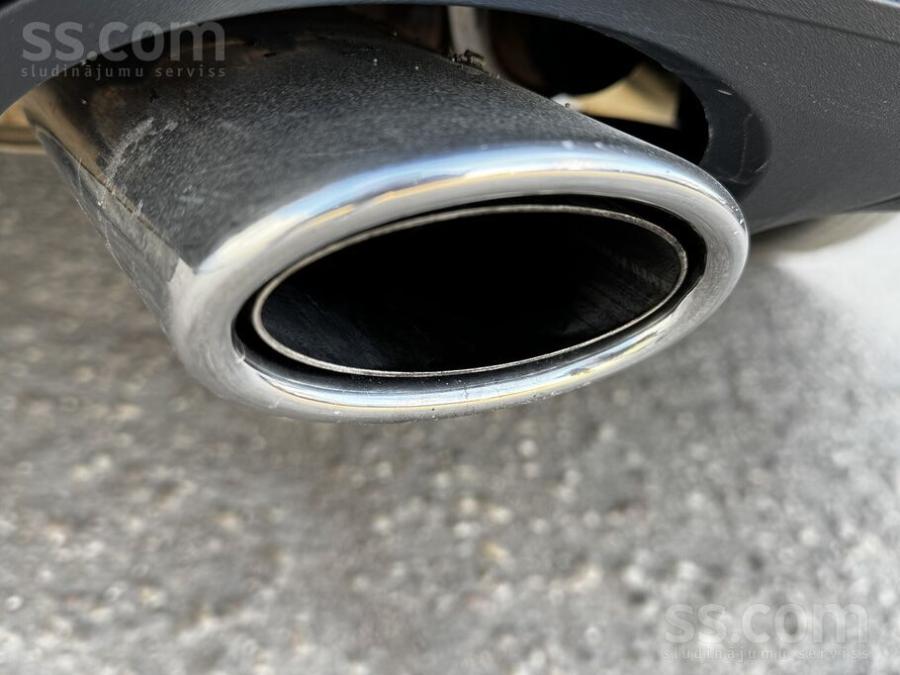 Grey Opel Insignia 2009 in Daugavpils, with an engine capacity of 2.00 L and mileage of 0 thousand km for 4590 €, photo 35 on AUTOMOTO.COM.LV