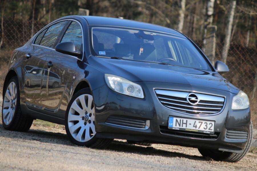 Pelēks Opel Insignia 2009 Rīga, ar dzinēja tilpumu 2.00 L un nobraukumu 269 tūkst. km par 4790 €, foto 3 vietnē AUTOMOTO.COM.LV