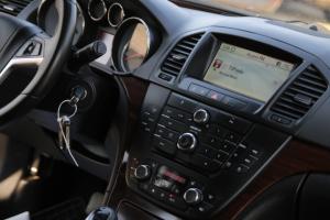 Pelēks Opel Insignia 2009 Rīga, ar dzinēja tilpumu 2.00 L un nobraukumu 269 tūkst. km par 4790 €, foto 11 vietnē AUTOMOTO.COM.LV