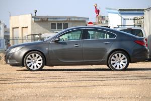 Grey Opel Insignia 2009 in Riga, with an engine capacity of 2.00 L and mileage of 269 thousand km for 4790 €, photo 4 on AUTOMOTO.COM.LV