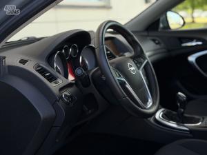 Grey Opel Insignia 2009 in Kretinga, with an engine capacity of 2.00 L and mileage of 277 thousand km for 3999 €, photo 14 on AUTOMOTO.COM.LV