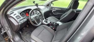 Grey Opel Insignia 2009 in Prienai, with an engine capacity of 2.00 L and mileage of 290 thousand km for 2500 €, photo 11 on AUTOMOTO.COM.LV