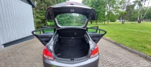Grey Opel Insignia 2009 in Prienai, with an engine capacity of 2.00 L and mileage of 290 thousand km for 2500 €, photo 22 on AUTOMOTO.COM.LV