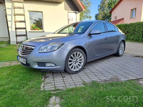 Pelēks Opel Insignia 2009 Saldus, ar dzinēja tilpumu 2.00 L un nobraukumu 270 tūkst. km par 2950 €, foto 1 vietnē AUTOMOTO.COM.LV