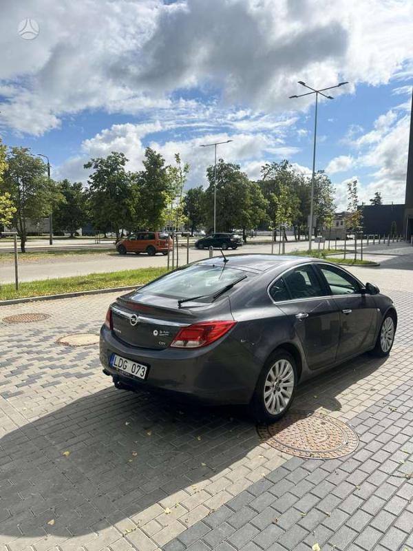 Pelēks Opel Insignia 2009 Kauņa, ar dzinēja tilpumu 1.96 L un nobraukumu 265 tūkst. km par 2100 €, foto 4 vietnē AUTOMOTO.COM.LV