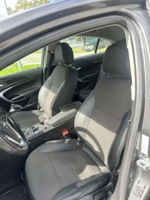 Pelēks Opel Insignia 2009 Kauņa, ar dzinēja tilpumu 1.96 L un nobraukumu 265 tūkst. km par 2100 €, foto 10 vietnē AUTOMOTO.COM.LV