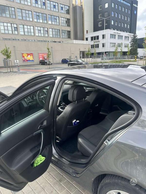 Pelēks Opel Insignia 2009 Kauņa, ar dzinēja tilpumu 1.96 L un nobraukumu 265 tūkst. km par 2100 €, foto 10 vietnē AUTOMOTO.COM.LV